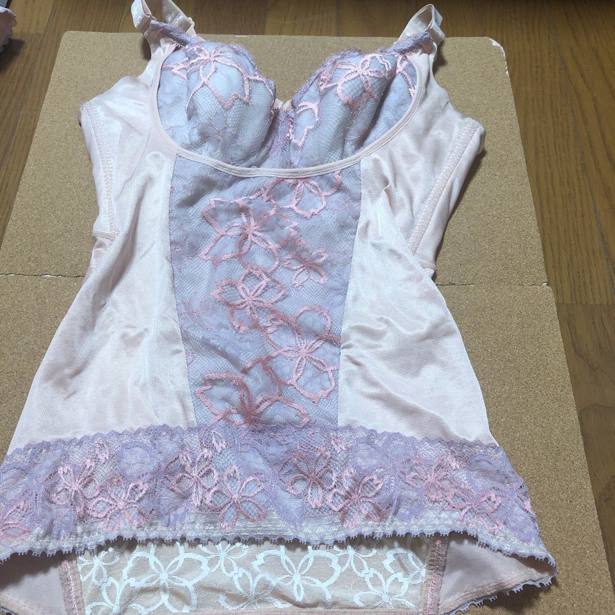 マルコ ボディシェイパー E80 大きいサイズ(Eカップ以上)｜売買されたオークション情報、yahooの商品情報をアーカイブ公開 - オークファン（aucfan.com）