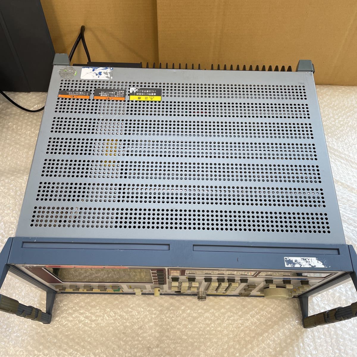 Rohde&Schwarz ESCS30 9kHz-2750MHz EMI TEST RECEIVER ローデ シュワルツ 品 電源コード付属 ...