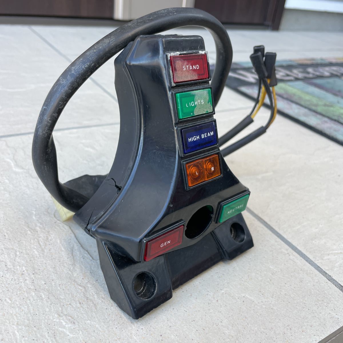 DUCATI インジケーター 当時物 MHR 900SS 750SS ベベル メーター(ドゥカティ用)｜売買されたオークション情報、yahooの商品情報をアーカイブ公開 - オークファン ...