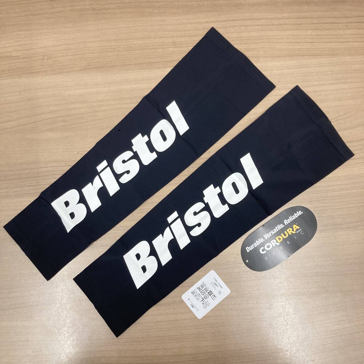 F.C.R.B./エフシーアールビー 2022SS FCRB-220089 ARM COVER/アームウォーマー(ソフネット)｜売買されたオークション情報、yahooの商品情報をアーカイブ公開 ...