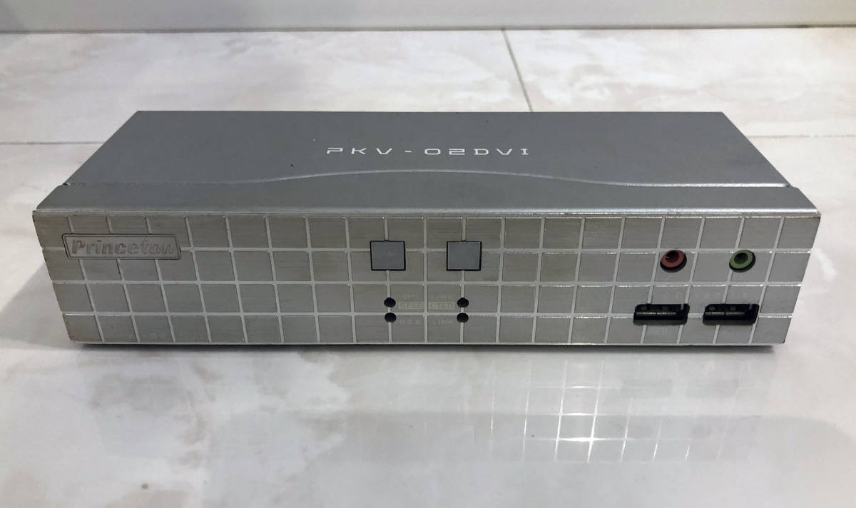 Princeton PKV-02DVI Mac OS対応DVI/USBパソコン切替器 CPU切替器 KVM(Mac用)｜売買されたオークション情報、yahooの商品情報をアーカイブ公開 ...