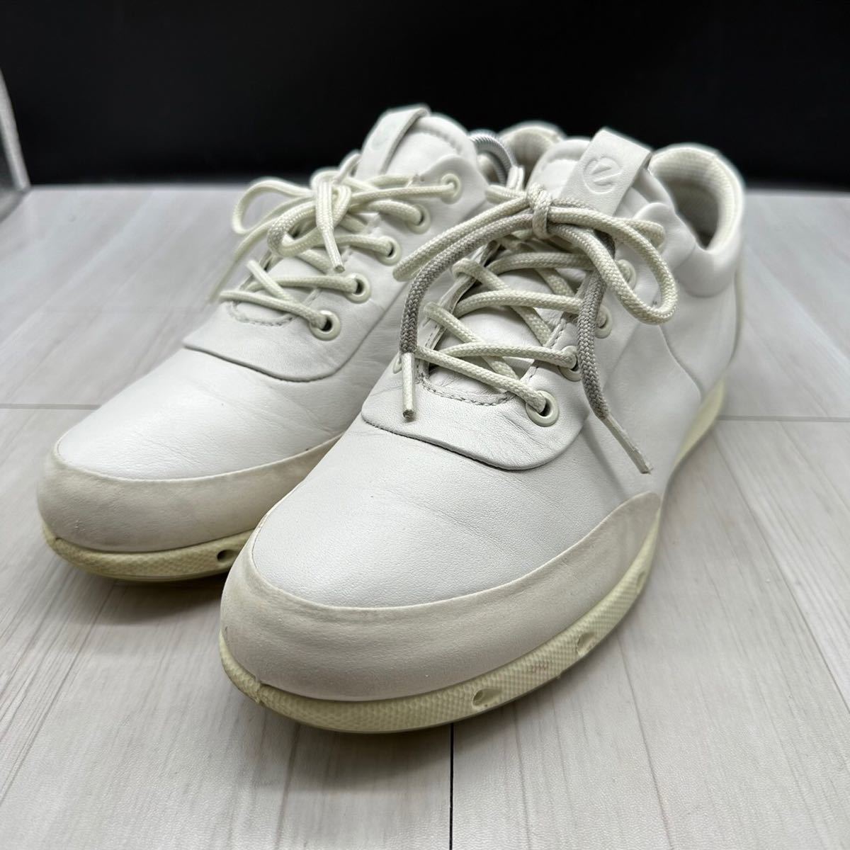 ecco エコー 24 スニーカー レザー 38 ホワイト(24.0cm)｜売買されたオークション情報、yahooの商品情報をアーカイブ公開 - オークファン（aucfan.com）