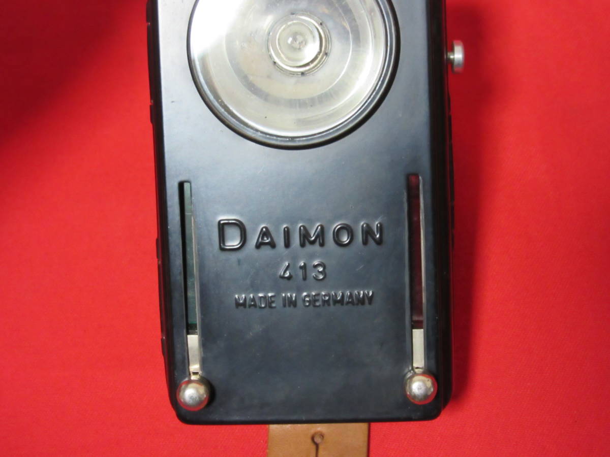 WW2ドイツ軍 処分 実物 戦時シグナルライトDAIMON製実働品 検 陸軍空挺鉄帽SSMP44Kar98K(個人装備)｜売買されたオークション情報、yahooの商品情報をアーカイブ公開 ...