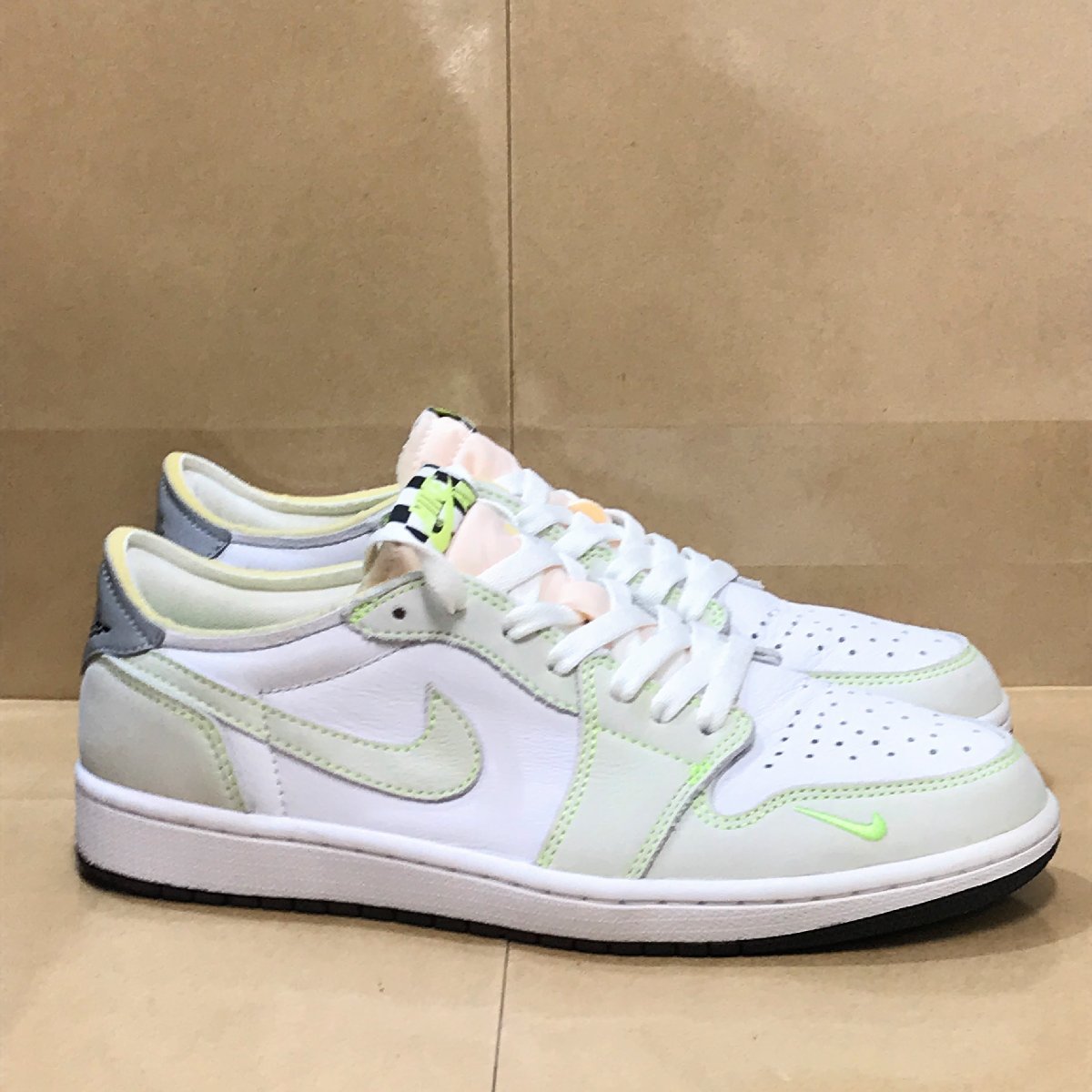 26.5cm AIR JORDAN 1 AJ1 LOW OG DM7837-103 エア ジョーダン 1 ロー ゴースト グリーン メンズ ...