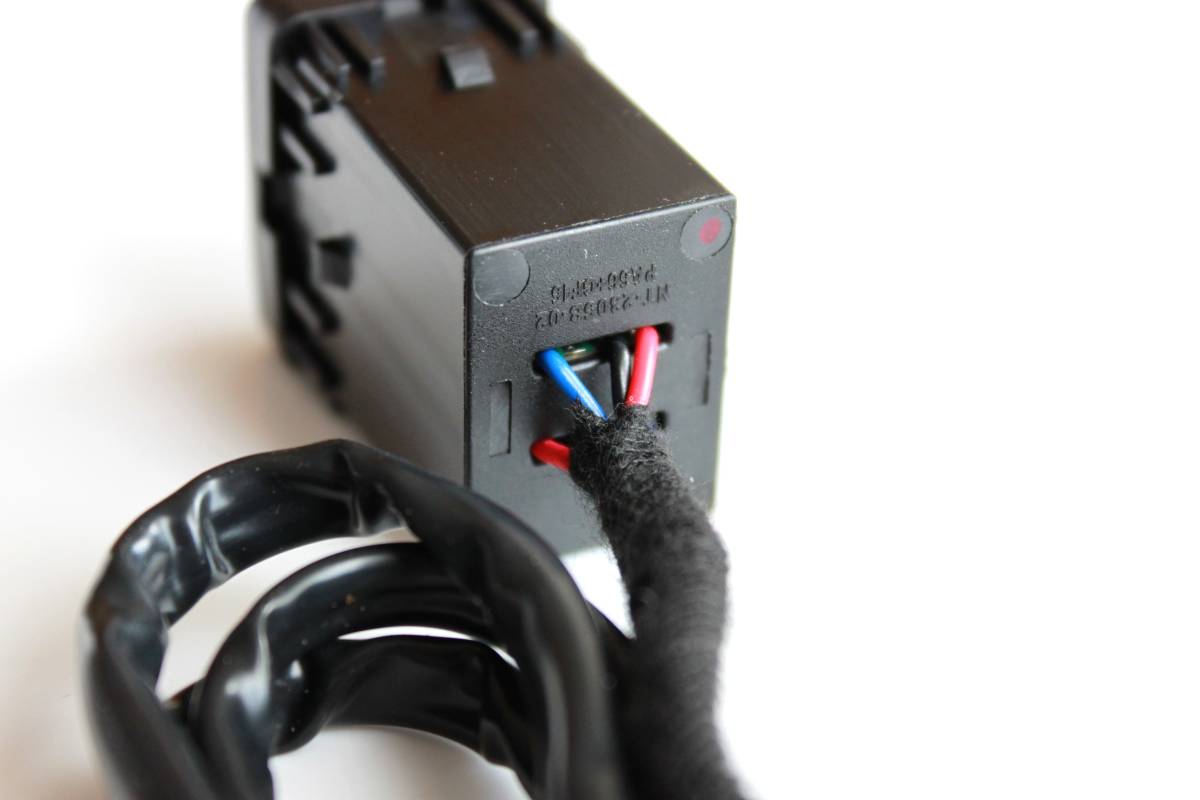 日産用 USB/USB-C充電ポートスイッチ T32エクストレイル前期後期/C27セレナ/ノートE12/ジュークF15/リーフ日産Bタイプスイッチ同サイズ(日産用)｜売買されたオークション情報 ...