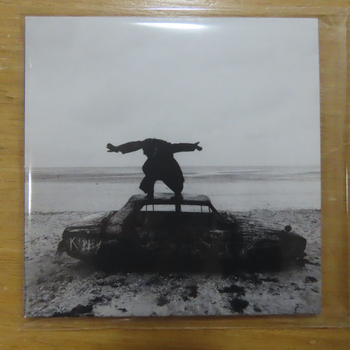 41060342; CD The 1975 / Being Funny In A Foreign Language 紙ジャケット仕様 DH-01504(ロック、ポップス（洋楽）)｜売買された ...