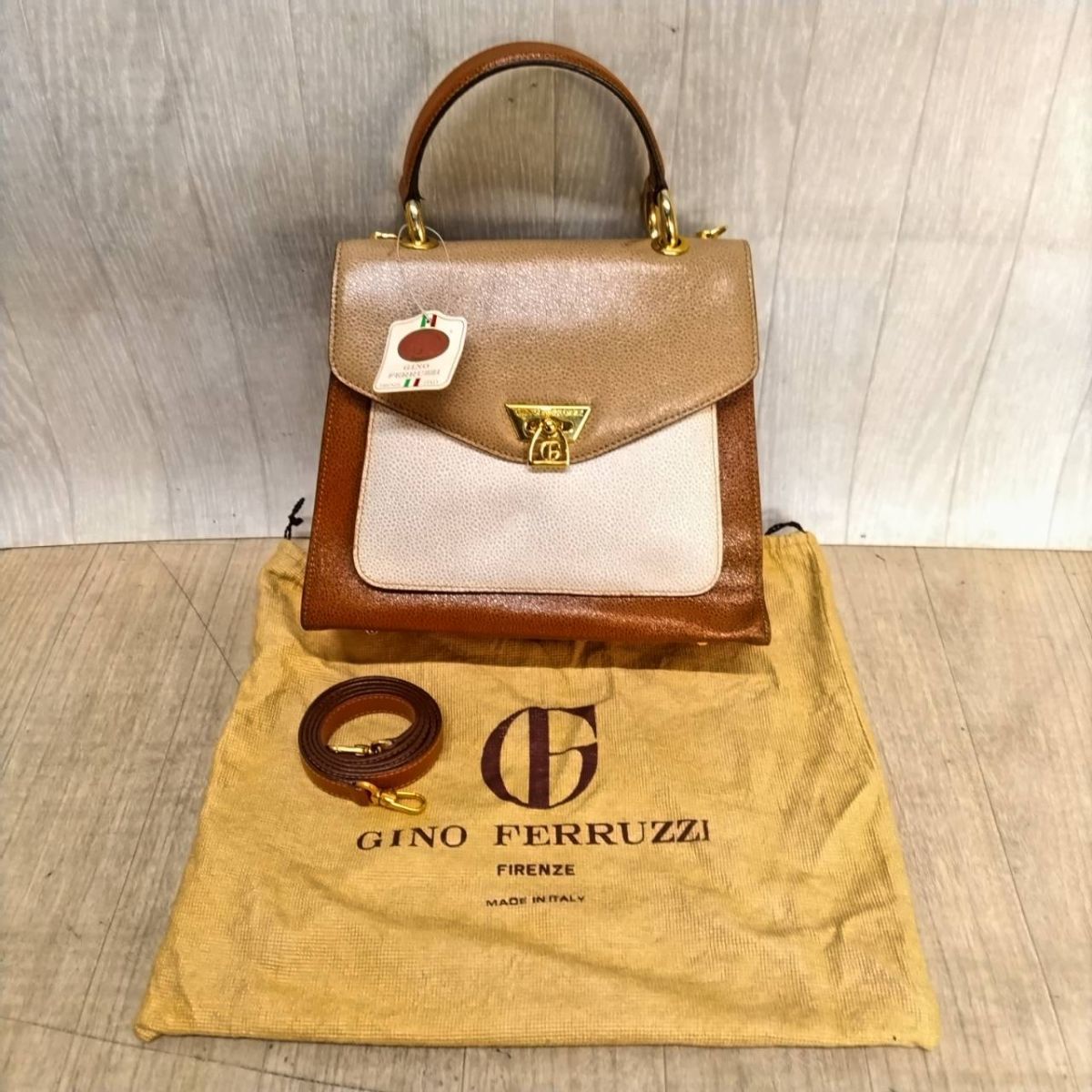 Q643-ST7-168 GINO FERRUZZI ジーノフェルッチ 2WAY ハンドバッグ ショルダーバッグ ホワイト/ブラウン サイズ 約 :縦23 横26 マチ10cm ⑥(その他 ...