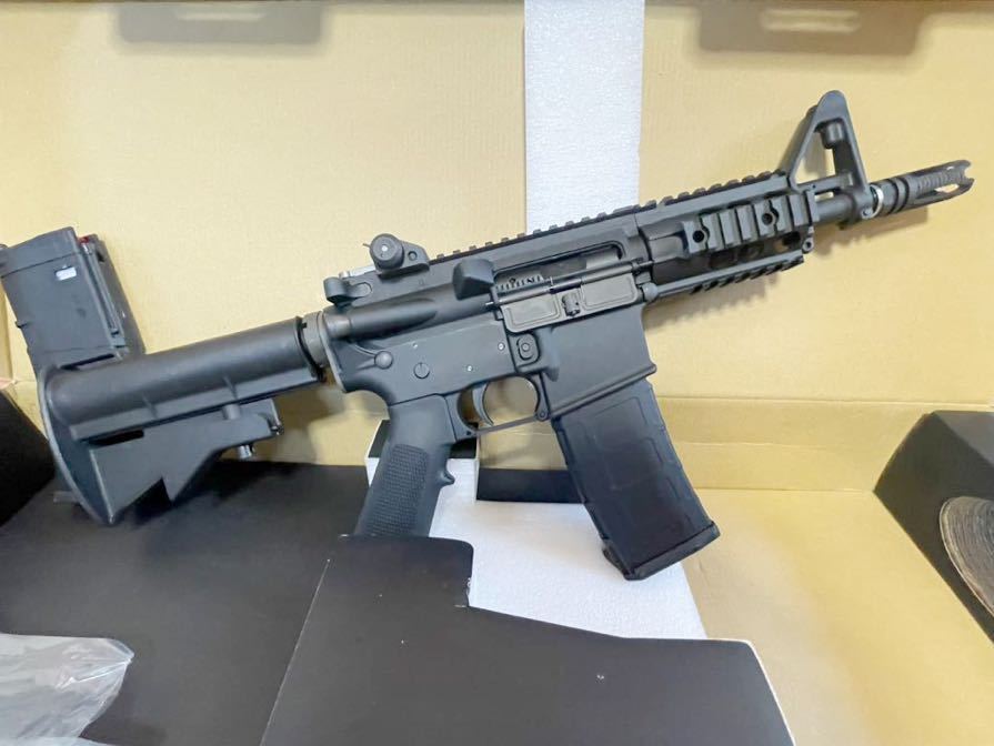 VFC Olympic Arms AR-15 マガジン2本付き ガスブローバック(ガスガン)｜売買されたオークション情報、yahooの商品情報 ...