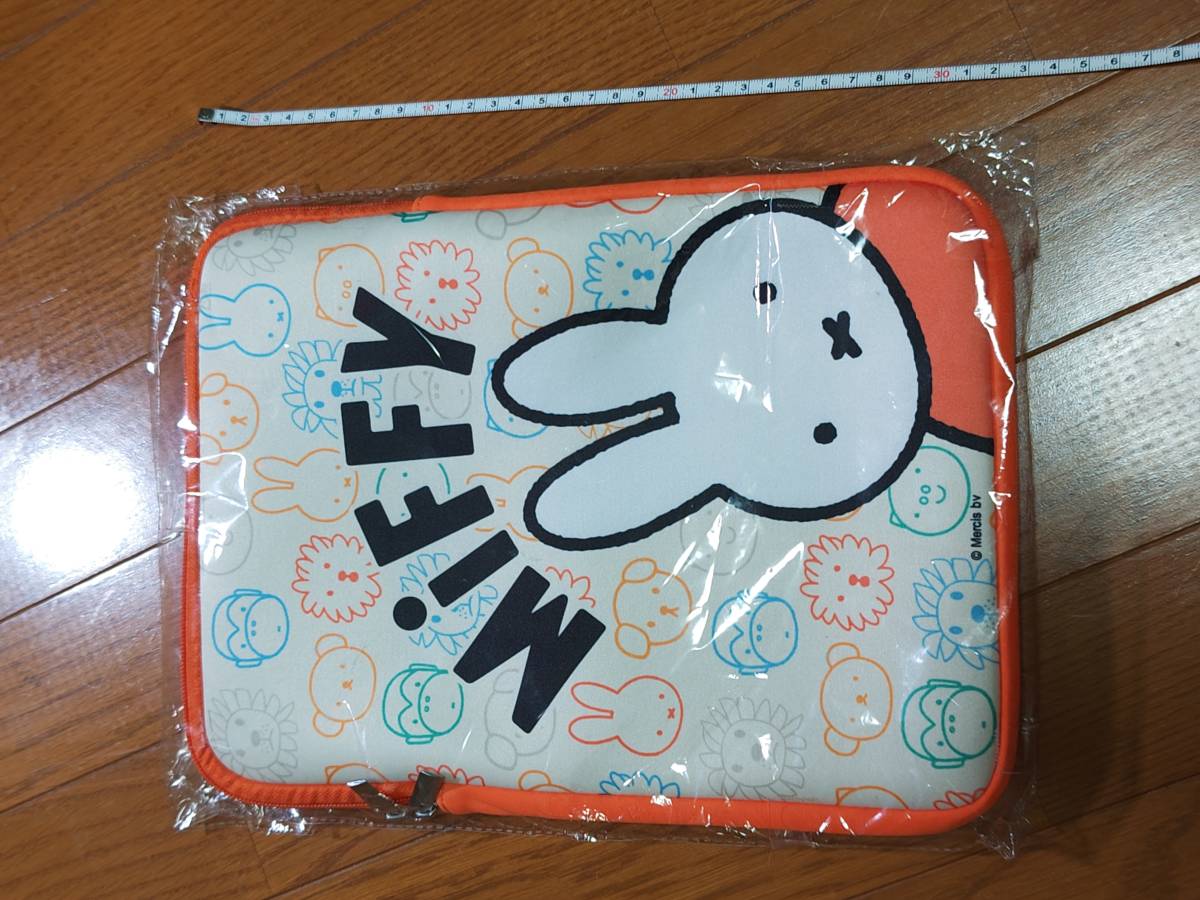 ミッフィー タブレットポーチ ホワイト 白 ケース タブレット入れ グッズ iPad タブレット ケース ポーチ miffy 11インチ(ケース)｜売買されたオークション情報、yahooの商品 ...