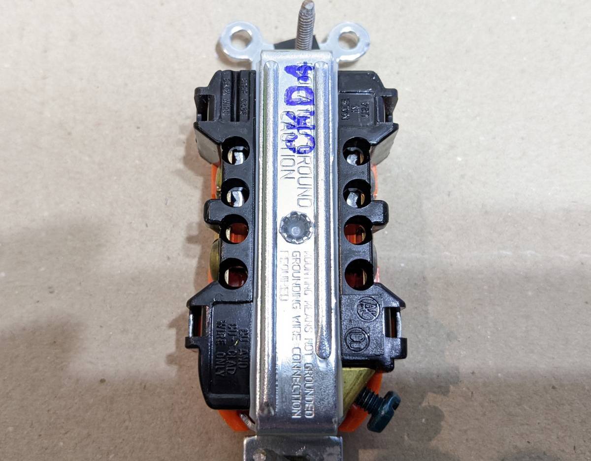 残11個/レビトン 旧5362-IG オレンジ ホスピタルグレード/アイソレーテッドグラウンドコンセント デッドストック品 Leviton ...