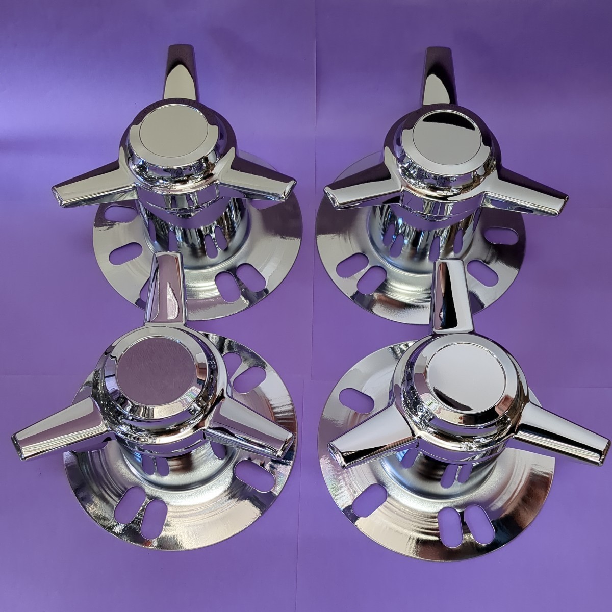 3-bar Spinner Kit Chrome 4個セット スピナー ノックオフ サプリーム Supreme O.E. ラリーホイール 5穴 ...