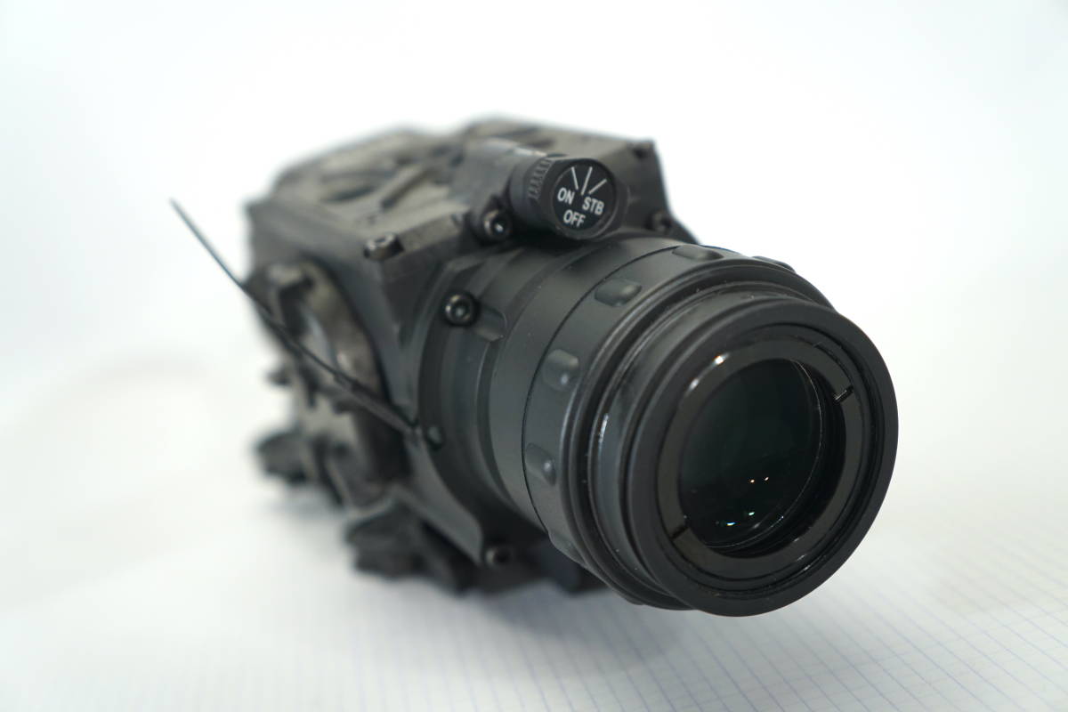 実物 FLIR PTS 233 320x256 60Hz 小型サーマル Titanium レバー Trijicon Leupold PEQ ...