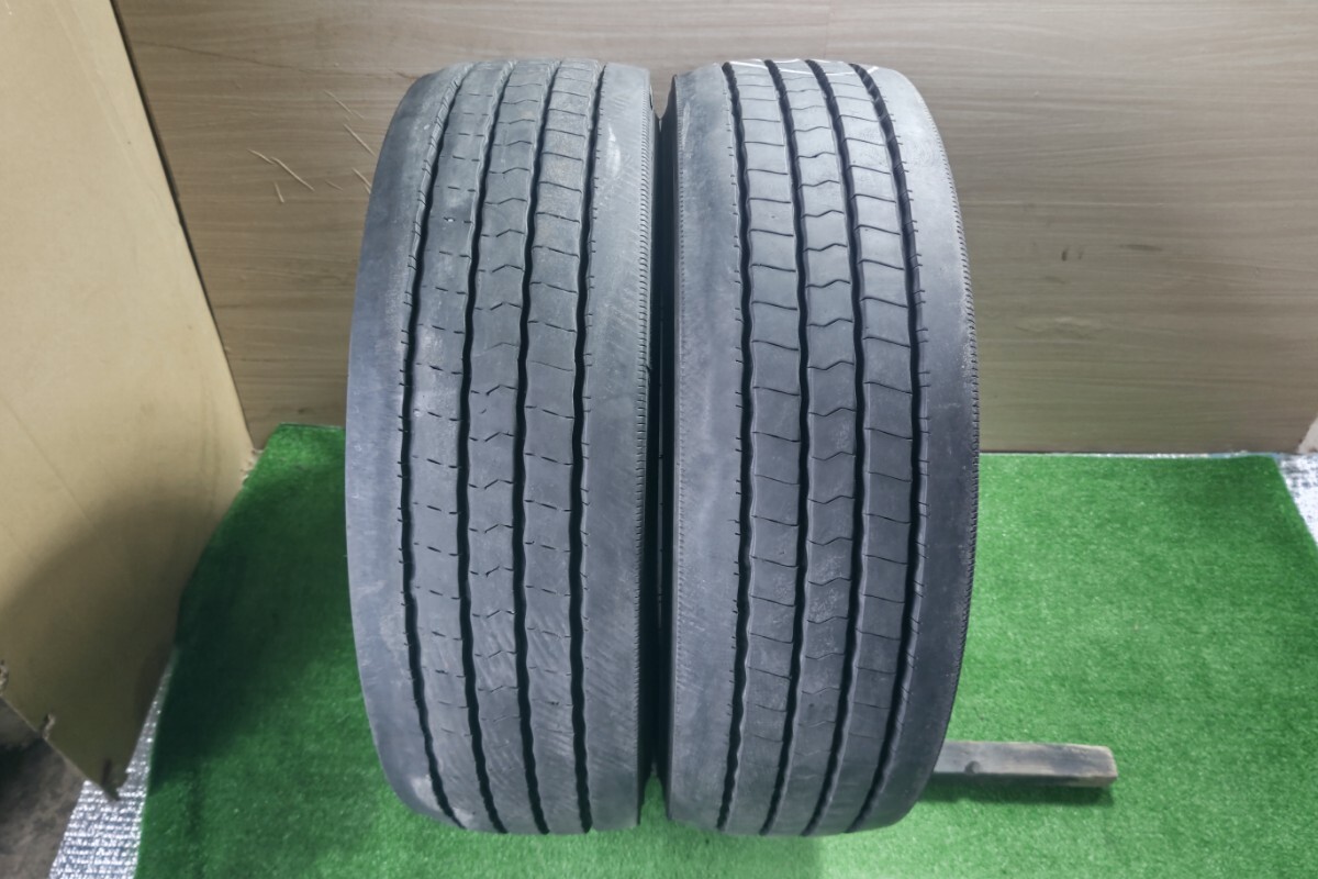 タイヤ DUNLOP DECTES SP122 245/70R19.5 136/134j 2本 トラック 大型 中型 等 A515(タイヤ ...