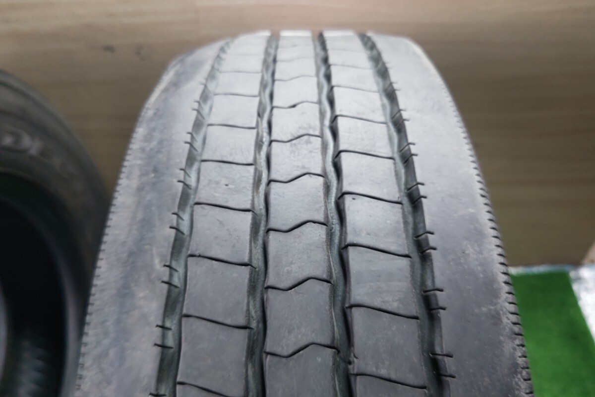 タイヤ DUNLOP DECTES SP122 245/70R19.5 136/134j 2本 トラック 大型 中型 等 A515(タイヤ ...