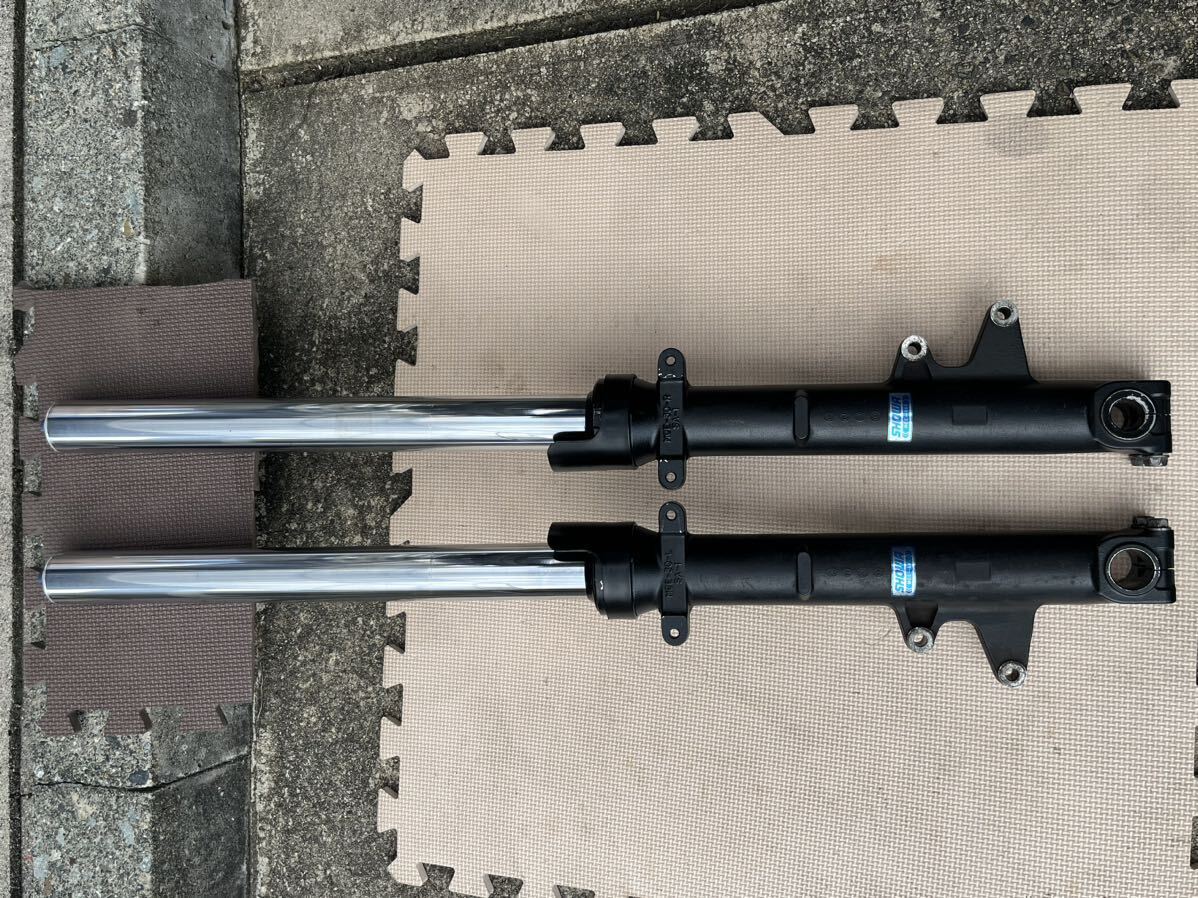 CB400SF NC39 NC42 フロントフォーク 左右セット オーバーホール済 MCE-30-L-SA1 / MCE-30-R-SA1 セットOH済み ホンダ HONDA(フロント)｜売買 ...