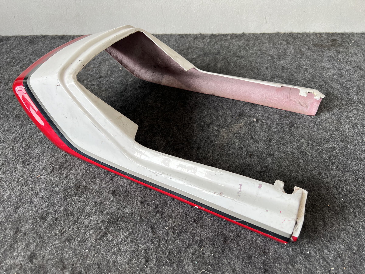 ホンダ CBX400F 純正タイプ2型カラー テールカウル FRP 222(リア)｜売買されたオークション情報、yahooの商品情報をアーカイブ公開 - オークファン（aucfan.com）