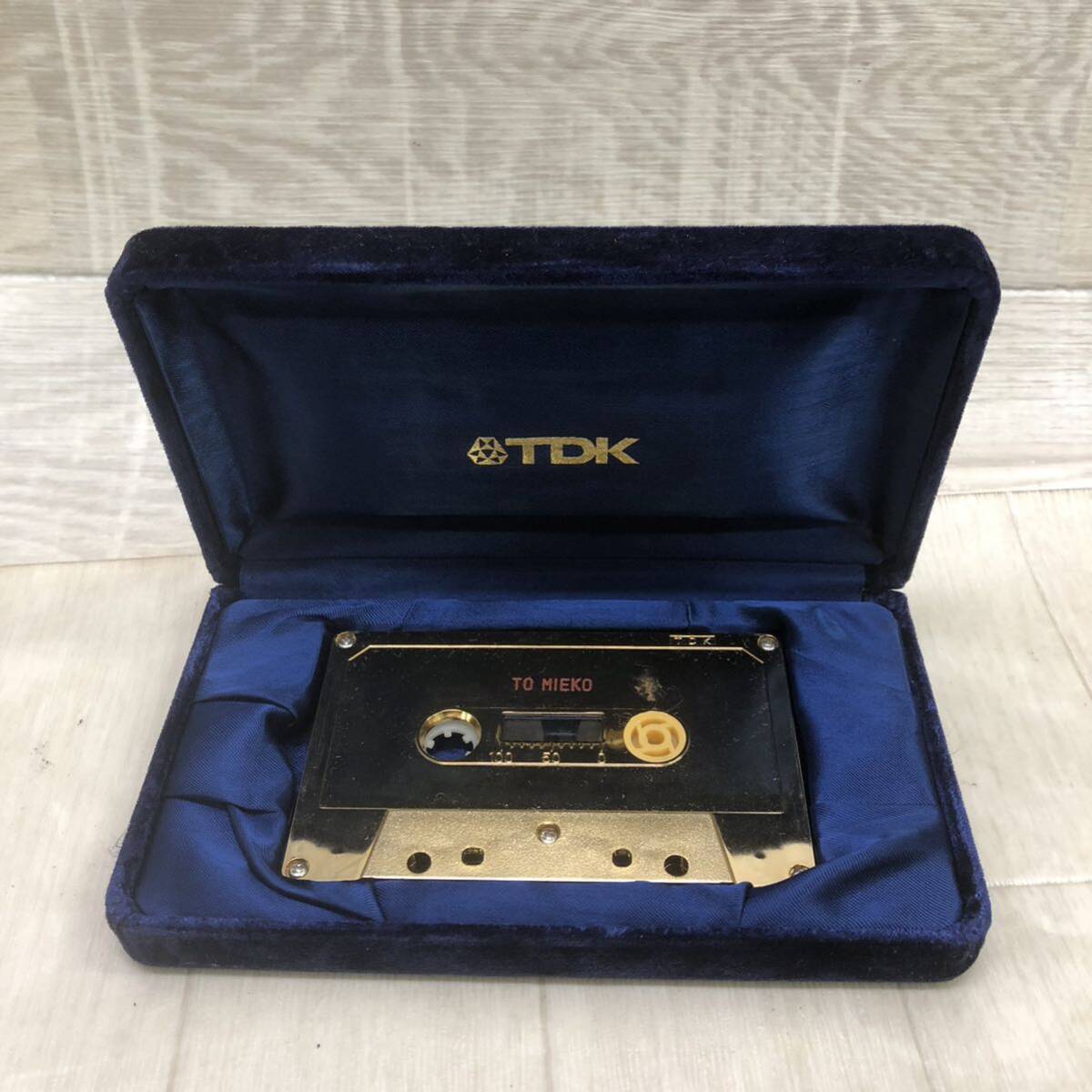 a53bde43 非売品 TDK ゴールド カセットテープ 金色 化粧箱つき 販促品 当選品 レア カセット テープ GOLD(その他)｜売買 ...