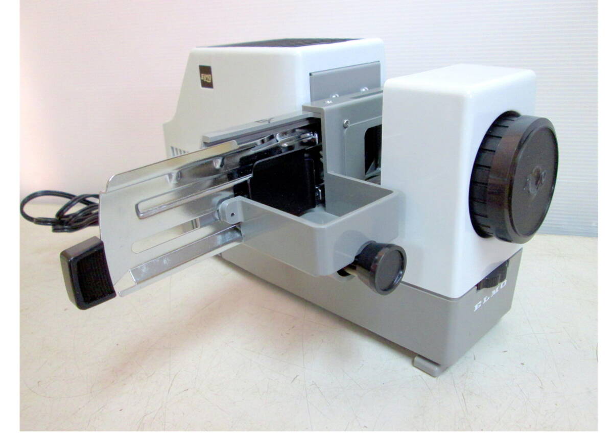 407001 スライド映写機 ジャンク品 ELMO エルモ S-300 スライドプロジェクター 通電可(本体)｜売買されたオークション情報 ...