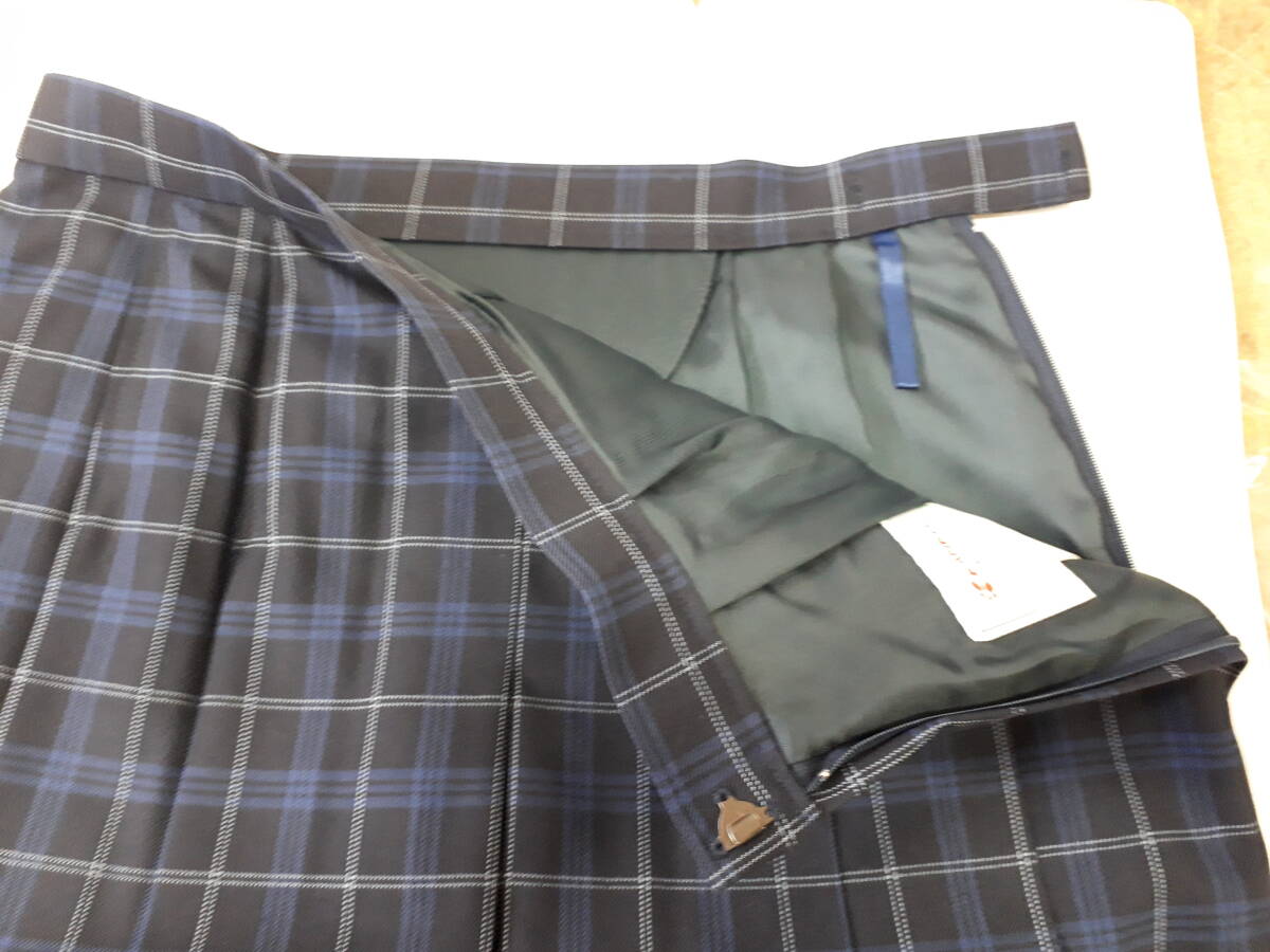 S522 制服 下着 スカート キュロット 濃紺 チェック柄 サイズ ウエスト78/丈51 中学/高校 学生服 コスプレ 品(学生服)｜売買されたオークション情報、yahooの商品情報を ...