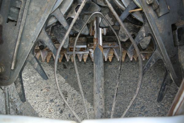 クボタ コンバイン 4条刈 AR48 SDMT 48馬力 種子用(車体)｜売買されたオークション情報、yahooの商品情報をアーカイブ公開 - オークファン（aucfan.com）