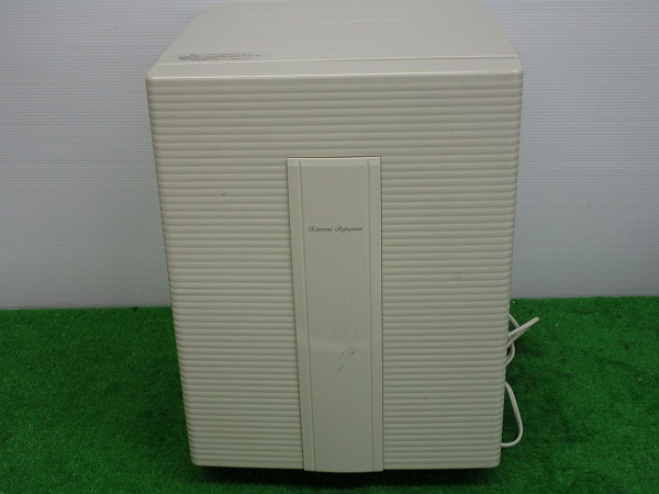 三菱 冷蔵庫 25L RDP-25E-LH 2007年製 左開き(100リットル未満)｜売買されたオークション情報、yahooの商品情報をアーカイブ公開 - オークファン（aucfan.com）