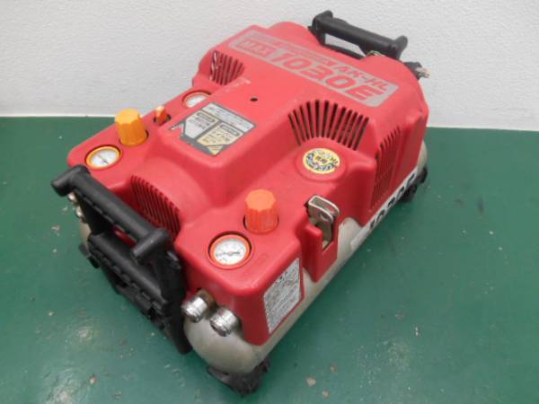M388 MAX 高圧エアコンプレッサ AK-HL1030E ジャンク(コンプレッサー)｜売買されたオークション情報、yahooの商品情報を ...