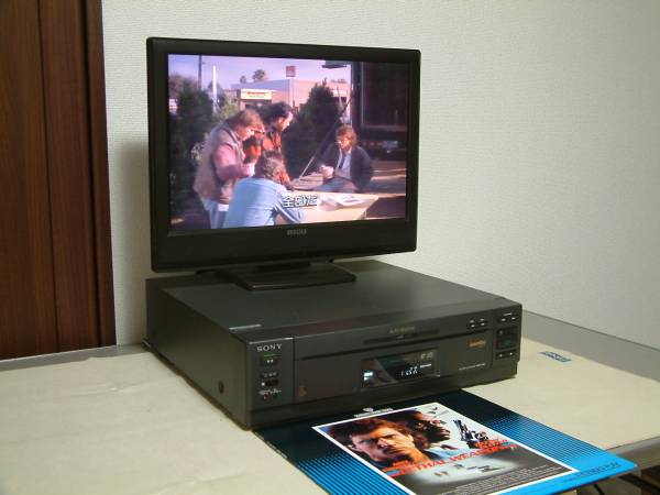 SONY MDP-A10 LD 両面再生 /VCD/CD/LD(LDプレーヤー)｜売買されたオークション情報、yahooの商品情報をアーカイブ ...