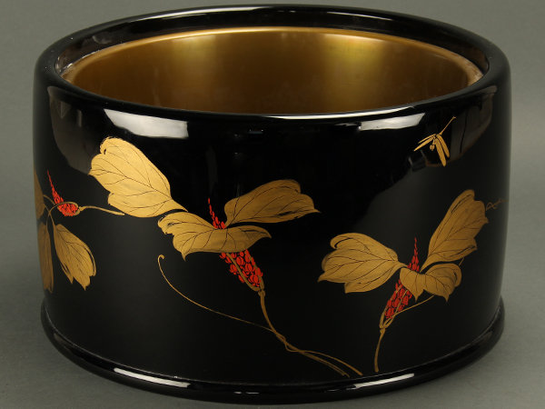 琴 古美術品 時代黒塗蜻蛉花蒔絵火鉢 瓶掛 時代品 AK726(その他)｜売買されたオークション情報、yahooの商品情報をアーカイブ公開 ...