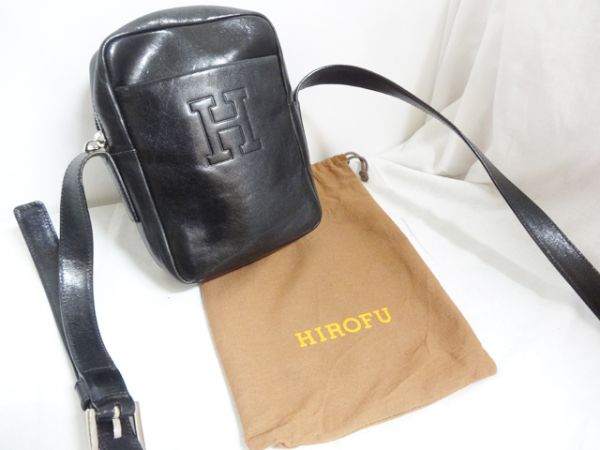 S HIROFU ヒロフ ショルダーポーチ 黒(ヒロフ)｜売買されたオークション情報、yahooの商品情報をアーカイブ公開 - オークファン（aucfan.com）
