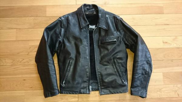 schott シングルライダース 642vs サイズ38(ライダースジャケット)｜売買されたオークション情報、yahooの商品情報をアーカイブ公開 - オークファン（aucfan.com）