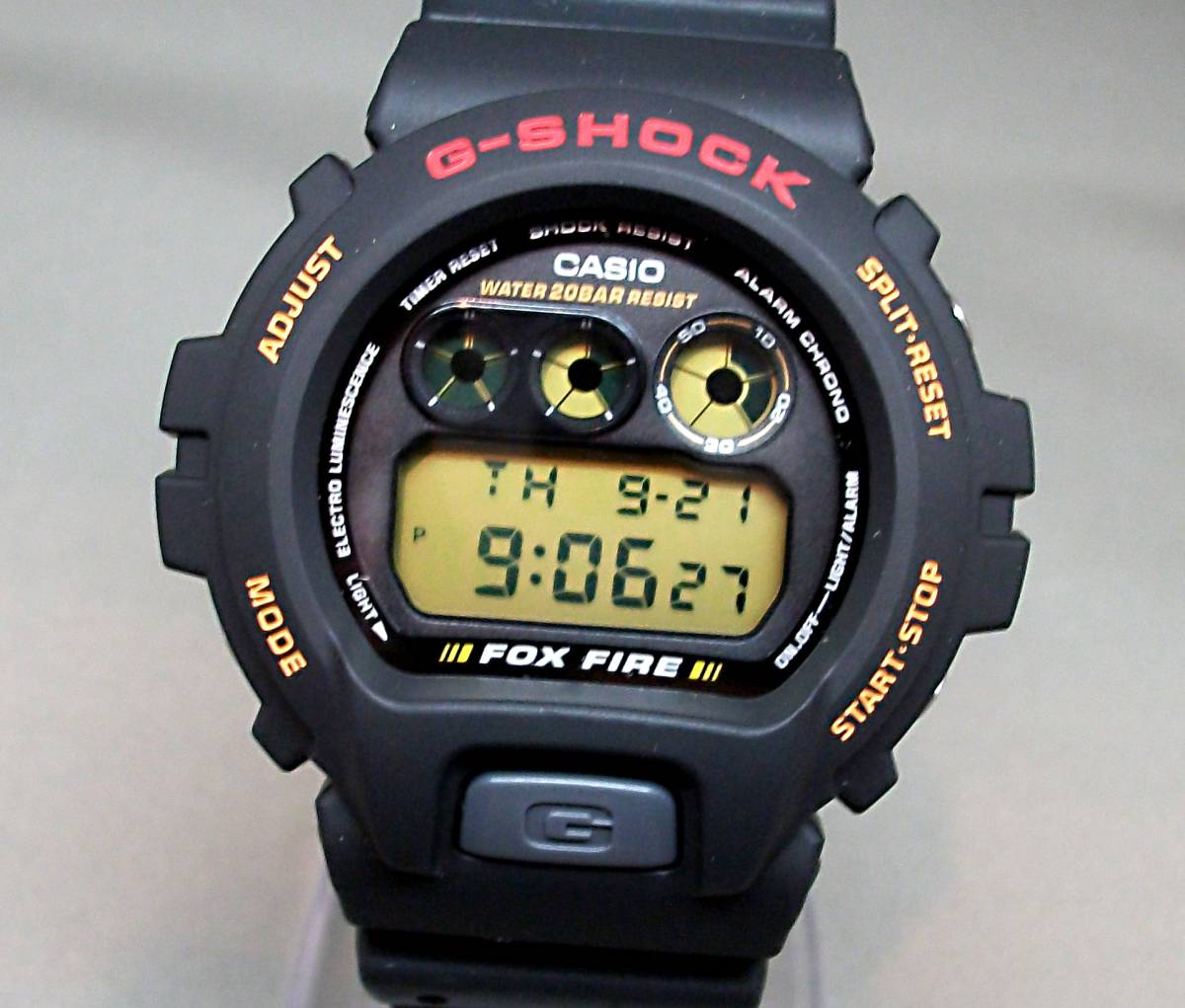 EU-8975 CASIO カシオ G-SHOCK FOX FIRE DW-6900B メンズ腕時計 デジタル 箱 取説付き(FOXFIRE ...