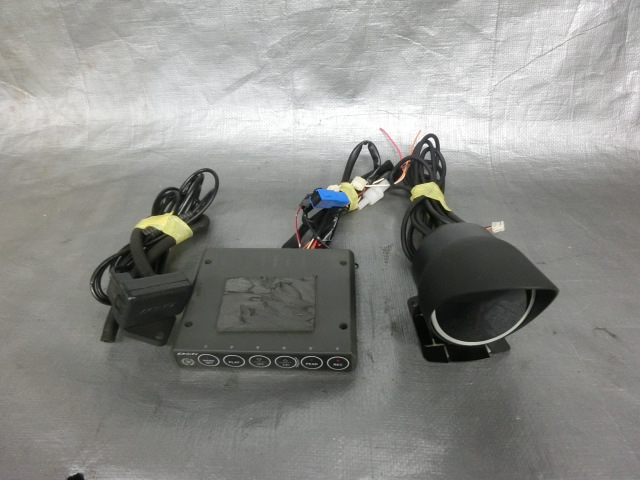 511071 LY3P/MPV Defi デフィ ブースト計 65パイ コントローラー付(追加メーター)｜売買されたオークション情報、yahooの商品情報をアーカイブ公開 - オークファン ...