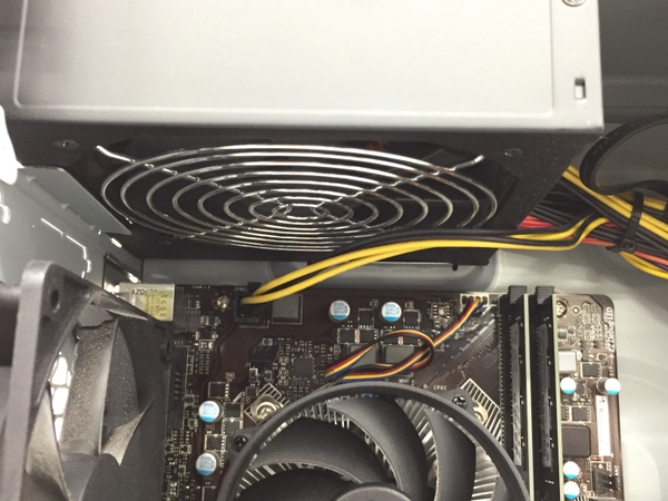 UNITCOM iiyama LEVEL Infinity Lev-M022-i7-TNSSM ゲーミング PC i7 7700 3.6GHz 16GB 480GB Win10 Home ...