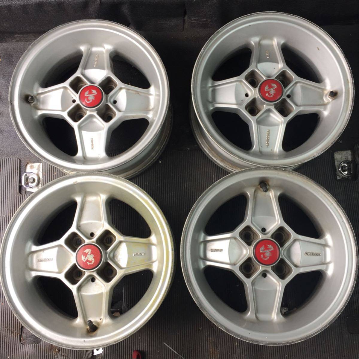 アバルトクロモドラCD30 5.5J-13 PCD 98mm マグネシウムホイール abarth fiat autobianchi lancia マグホイール アロイホイール ...