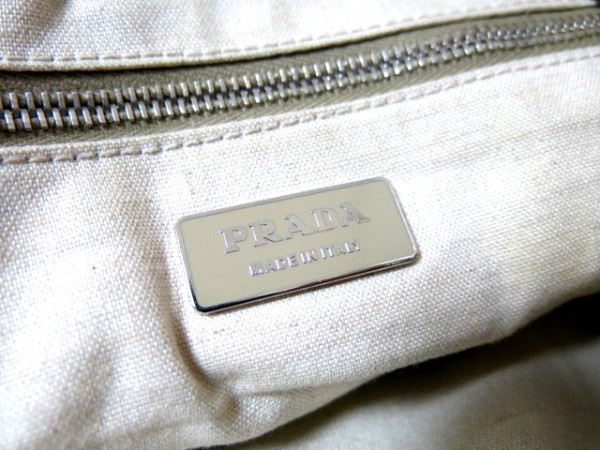 PRADA プラダ メンズ カーフ レザー 本革 ショルダー バッグ 黒 ブラック イタリア製 B5 収納 高級 お洒落 書類かばん 正規品 美品｜ふ