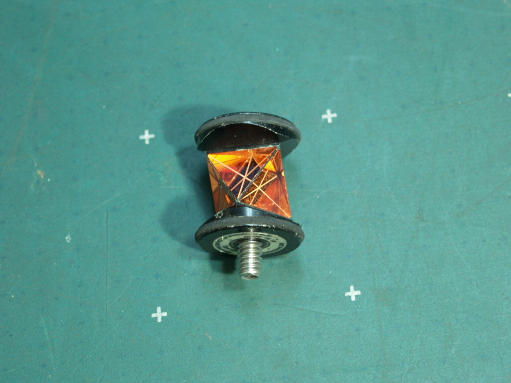 ライカ Leica 360度プリズム 360°プリズム GRZ101 + ピンポール F20-1(測量、角度計)｜売買されたオークション情報 ...