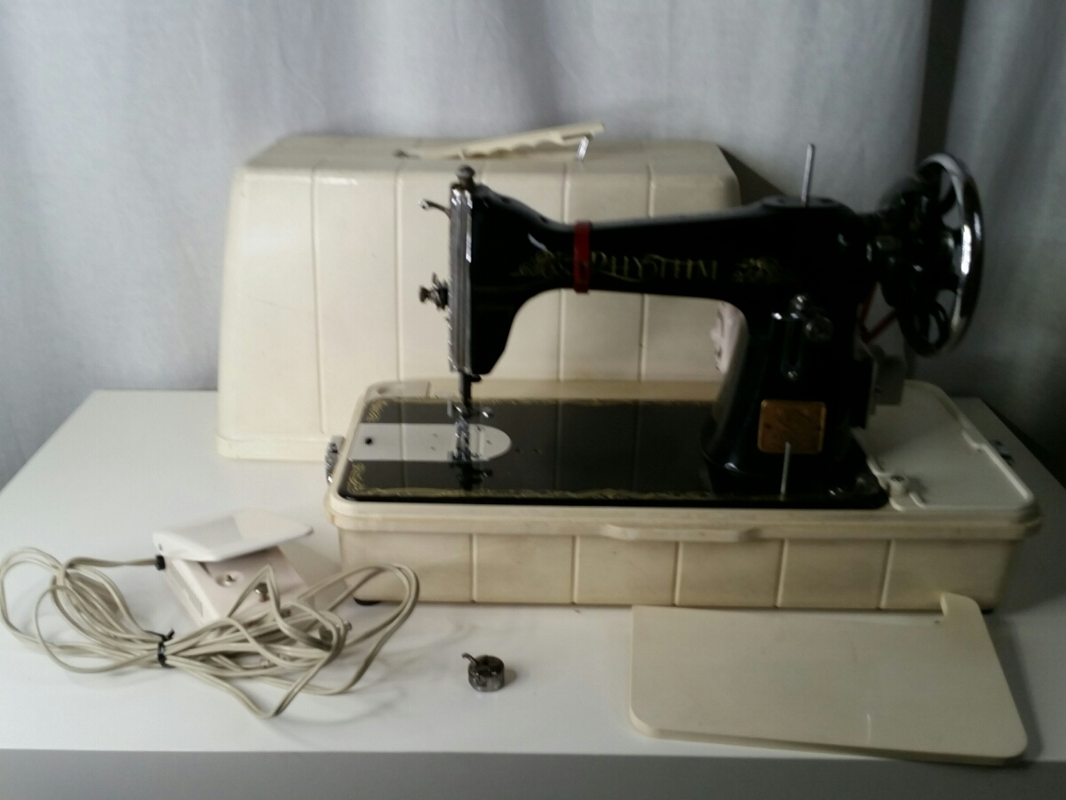 Rhythm リズム ミシン The Rhythm Sewing Machine TRADE MARK RMC FUJIPRECISION ...