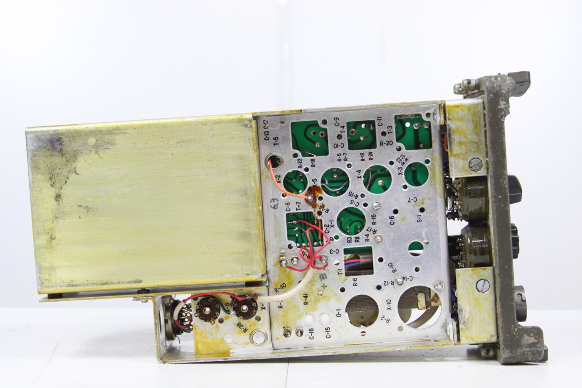 軍用 JRT-70 無線機 電源 ジャンク品(アマチュア無線)｜売買されたオークション情報、yahooの商品情報をアーカイブ公開 - オークファン（aucfan.com）
