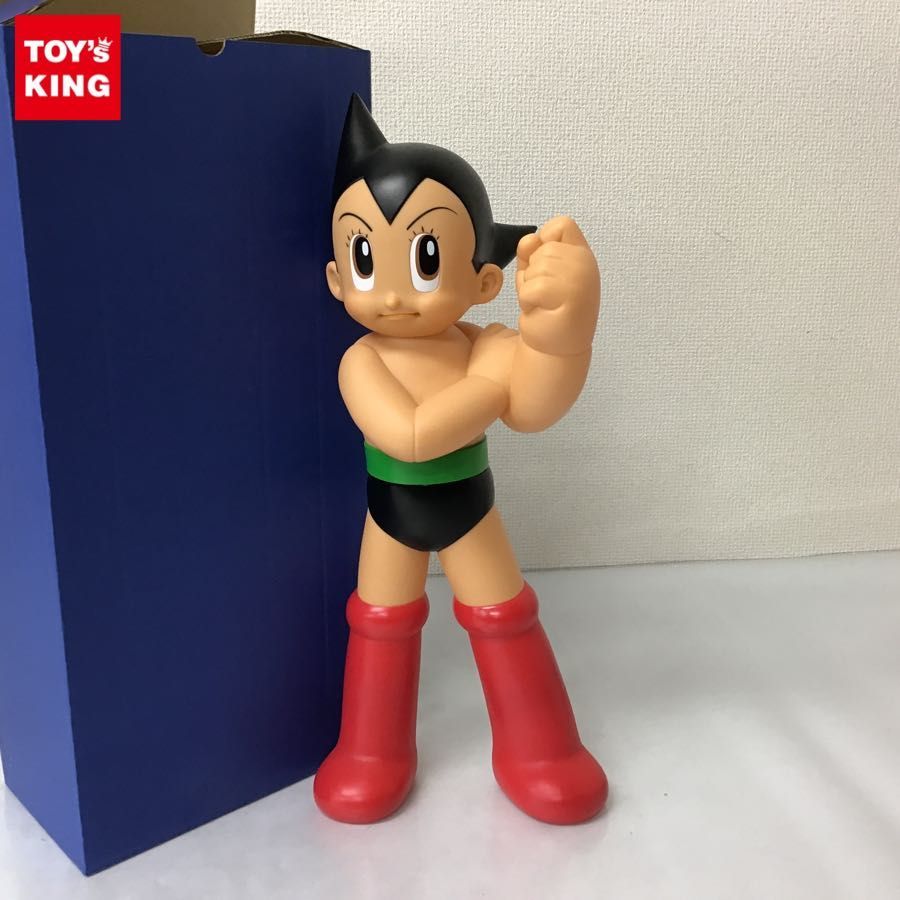 ビリケン商会 ASTRO BOY 100年祭 / 鉄腕アトム ソフビフィギュア(フィギュア)｜売買されたオークション情報、yahooの商品情報をアーカイブ公開 - オークファン（aucfan.com）