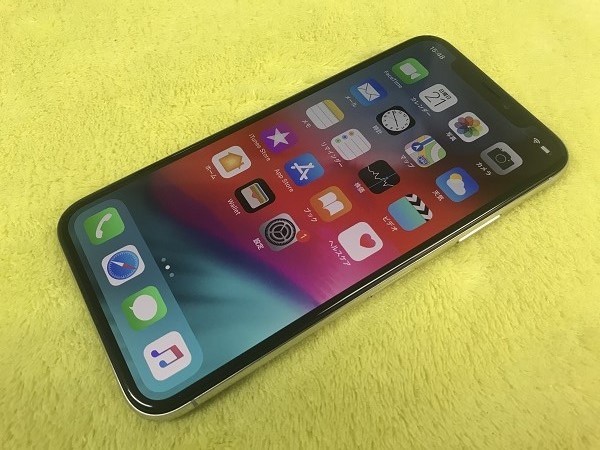 / ジャンク / 背面割れ au iPhoneX 256GB シルバー iPhone X silver MQC22J/A(アップル)｜売買されたオークション情報、yahooの商品情報を ...