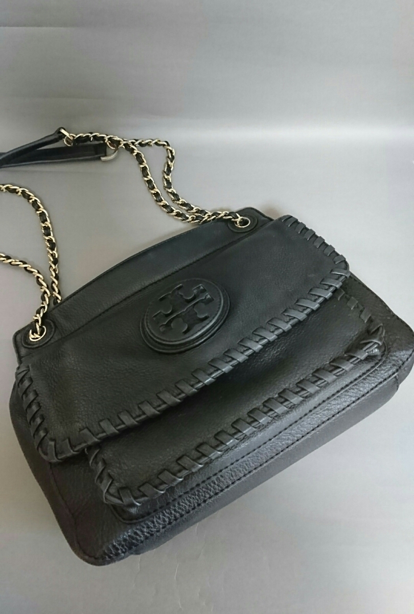 トリーバーチ 大 クロ 定番 チェーンショルダー バッグ レザー TORY BURCH(かばん、バッグ)｜売買されたオークション情報、yahooの商品情報をアーカイブ公開 - オークファン ...