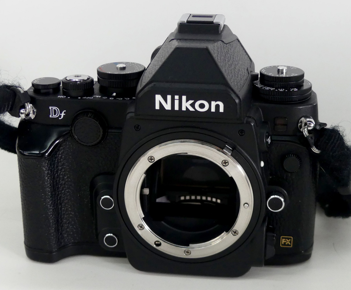 NIKON ニコン デジタル一眼レフカメラ Df ボディ ブラック used(ニコン)｜売買されたオークション情報、yahooの商品情報を ...