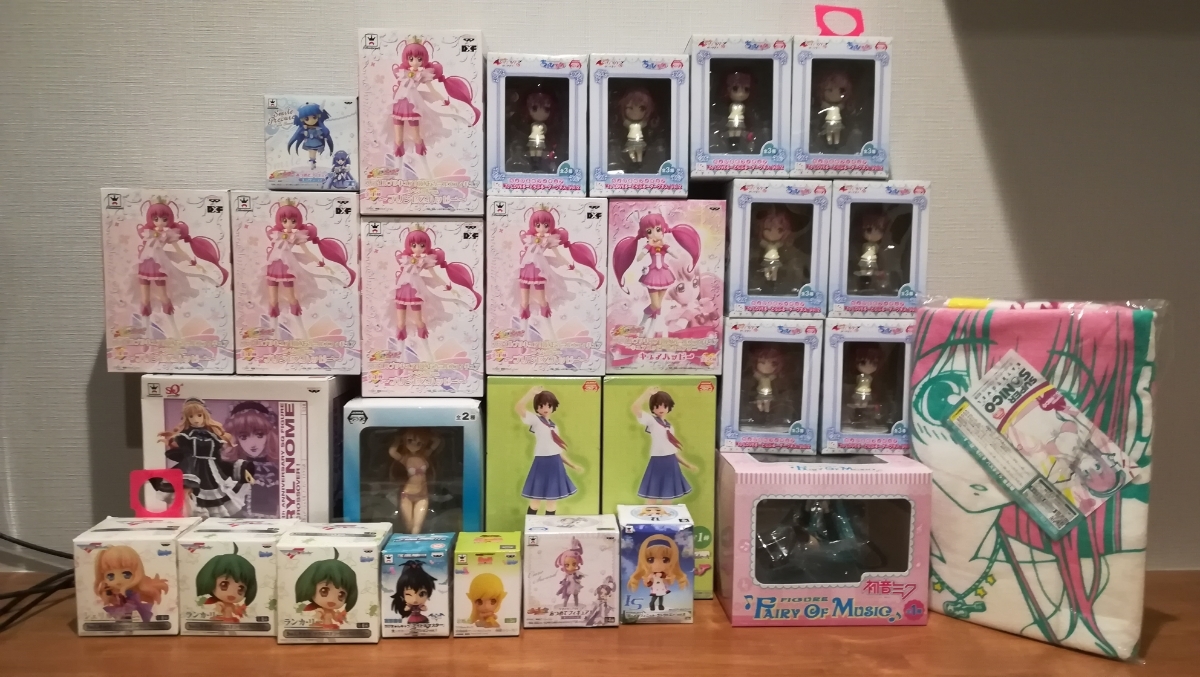 美少女フィギュア 118個 スケールフィギュア プライズ景品 セット まとめ 大量 プリキュア マクロス ミク ナミ ソニコ 福袋 レイ(その ...