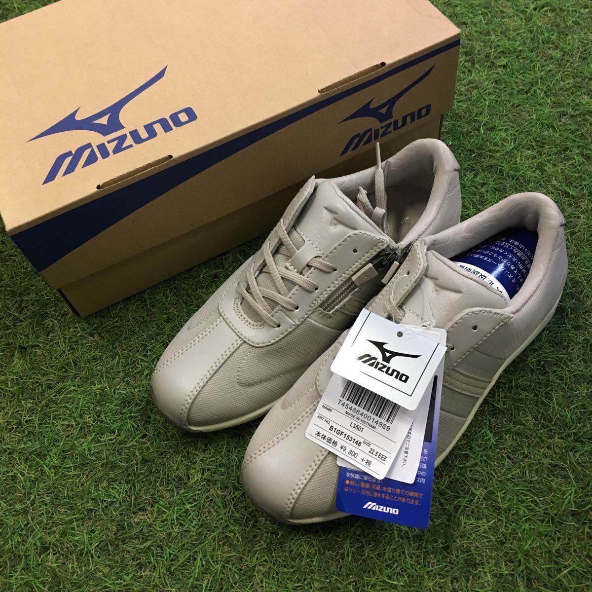Y M1417 Mizuno ミズノ LS501 B1GF153148 ウォーキング シューズ 22.5cm スポーツ 展示品 汚れ有り ...