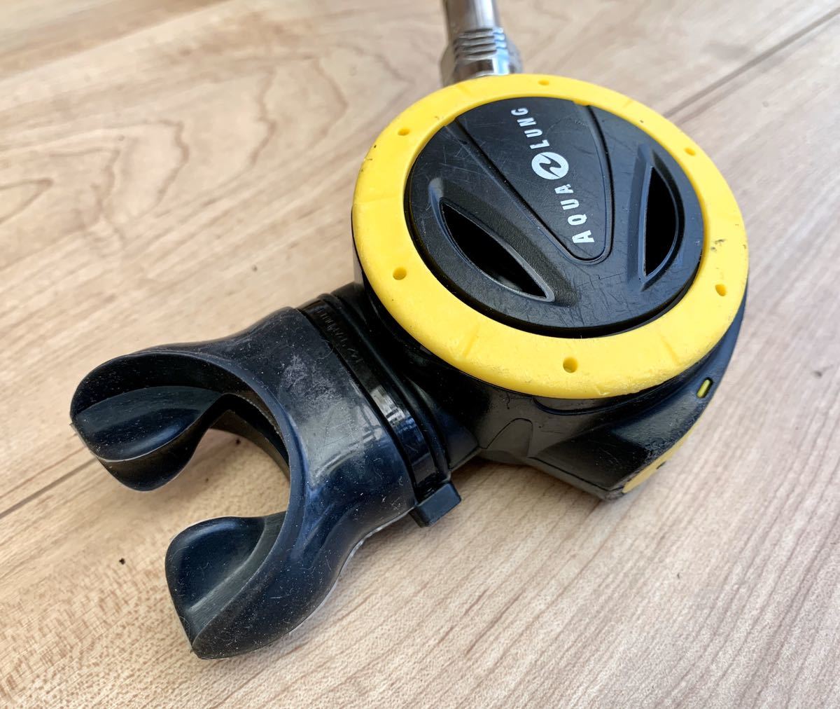 現状 Rayson レイソン AQUALUNG アクアラング TUSA ツサ スキューバ ダイビング レギュレータ(レギュレータ)｜売買されたオークション情報、yahooの商品情報をアーカイブ ...