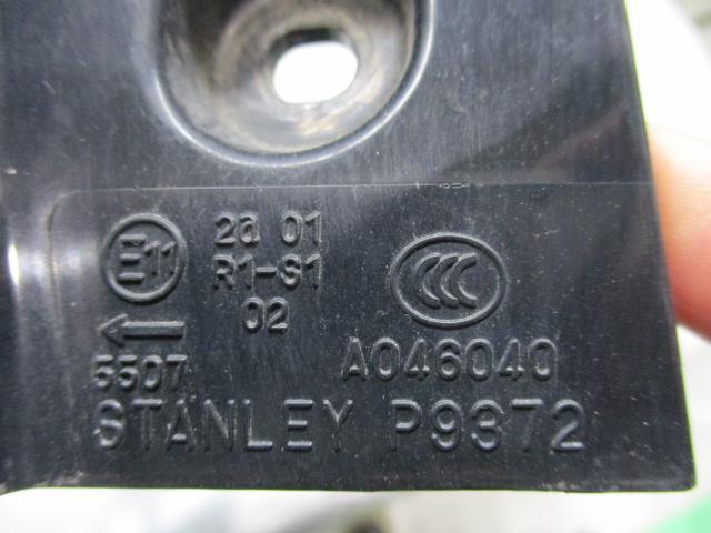 RVR DBA-GA3W 左テールランプ U17 8330A689 M(テールライト)｜売買されたオークション情報、yahooの商品情報を ...