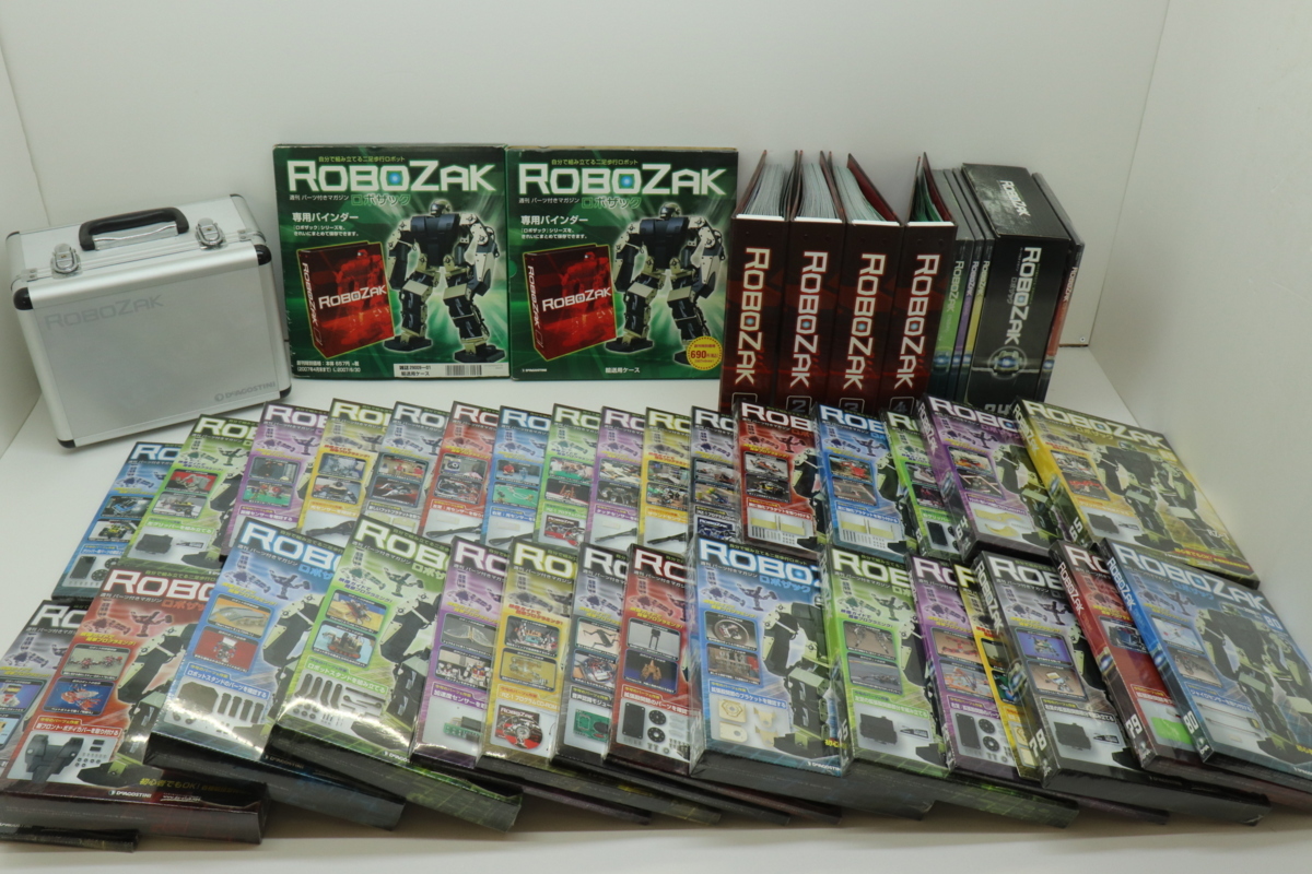 34JM ジャンク 週刊 パーツ付きマガジン ROBOZAK 現状品 セット(模型、プラモデル、ラジコン)｜売買されたオークション情報 ...