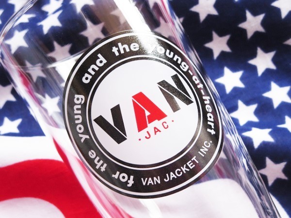 VAN JAC 限定 ノベルティ 定番 丸VAN プリント ビアグラス/アイビー トラッド ヴァンヂャケット Kent SCENE J.PRESS(広告、ノベルティグッズ)｜売買された ...