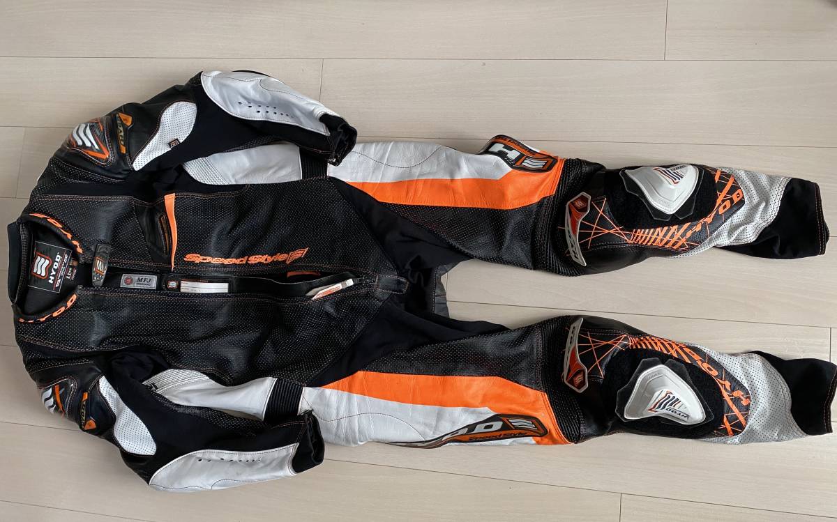 HYDO レーシングスーツ＆スーツケース＆ハンガー DYNAMIC PRO NEO-DHARTI-R D30 LLw2サイズ(レーシングスーツ ...