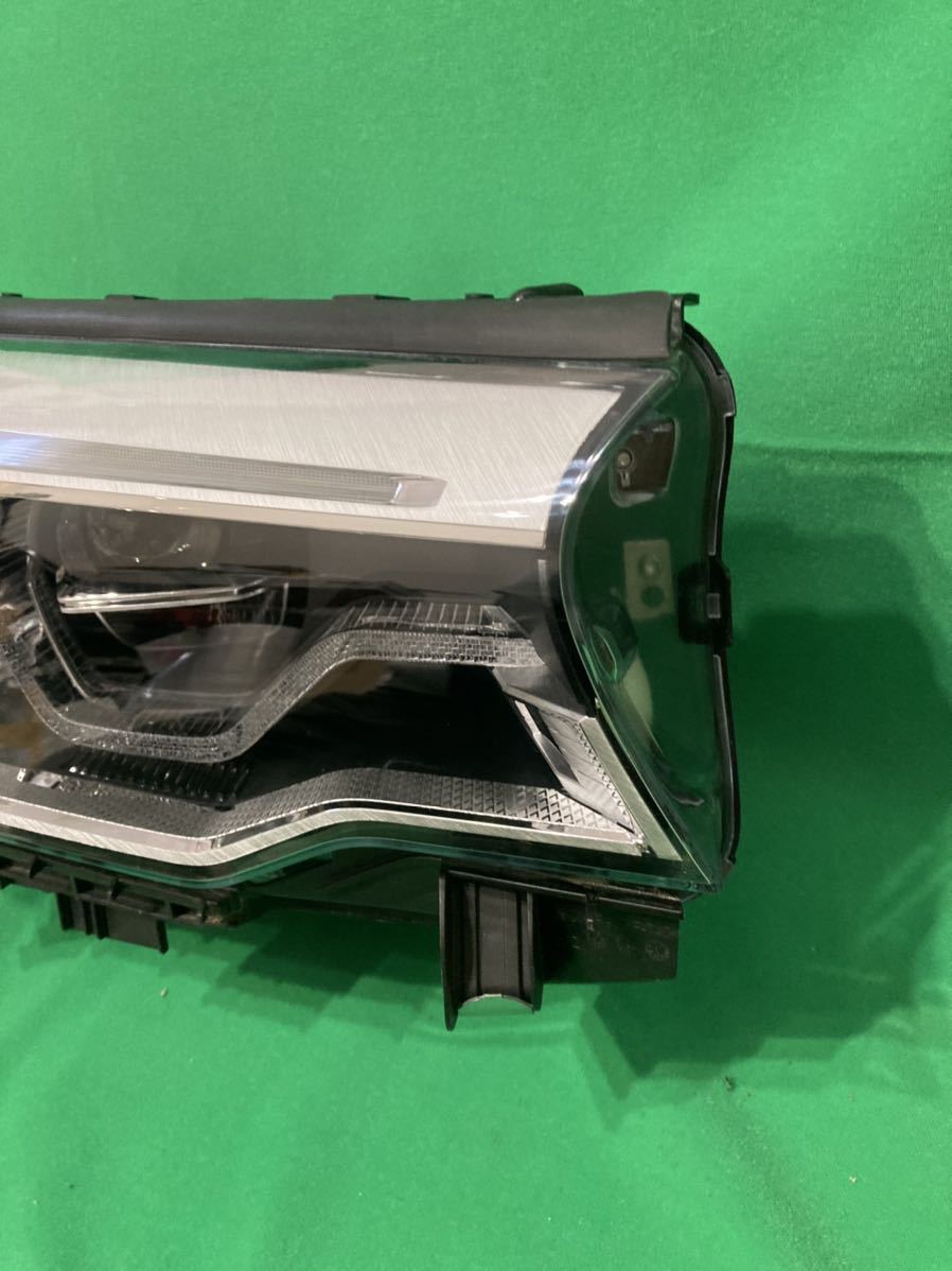 BMW 5シリーズ G30 G31 右ヘッドライト LEDタイプ ユニットのみ 洗車傷程度 ZKW 7439196-04 ...